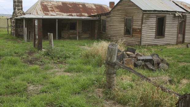 Fresh bid to buy Ned Kelly's family home - 3AW