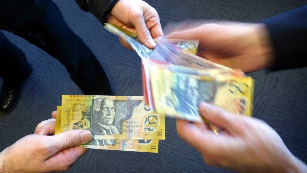Cracking down on the black economy - 3AW