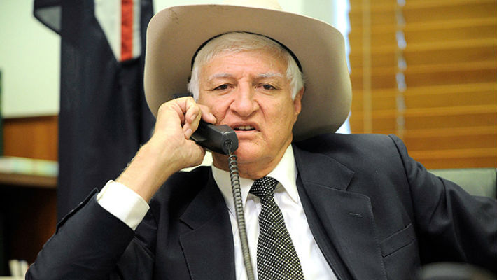 "I'll be helping him out in certain directions" - 3AW