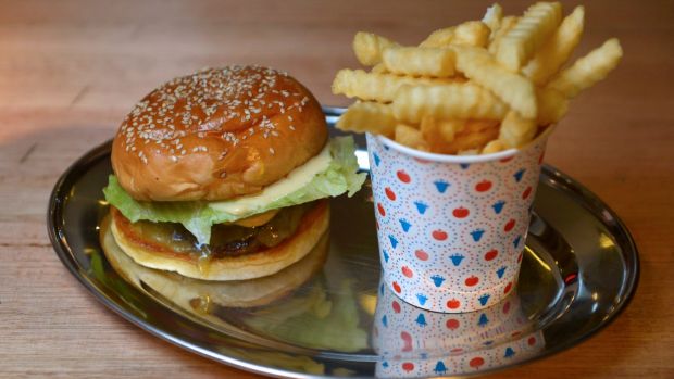Ideas Factory: Exploring the link between food and mood - 3AW