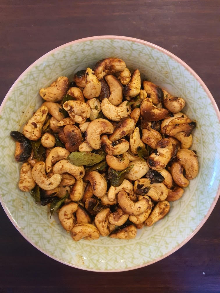 Dining with Den - Devilled Cashews