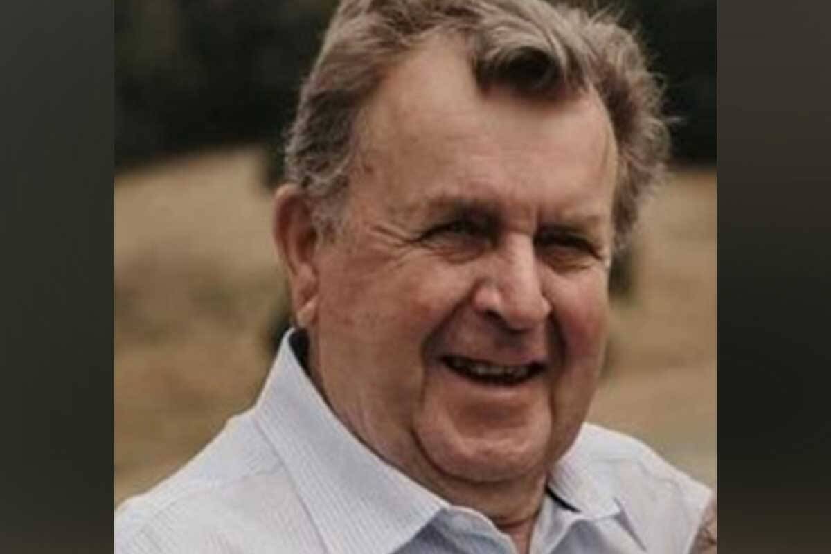 Desperate search for missing man, Derek