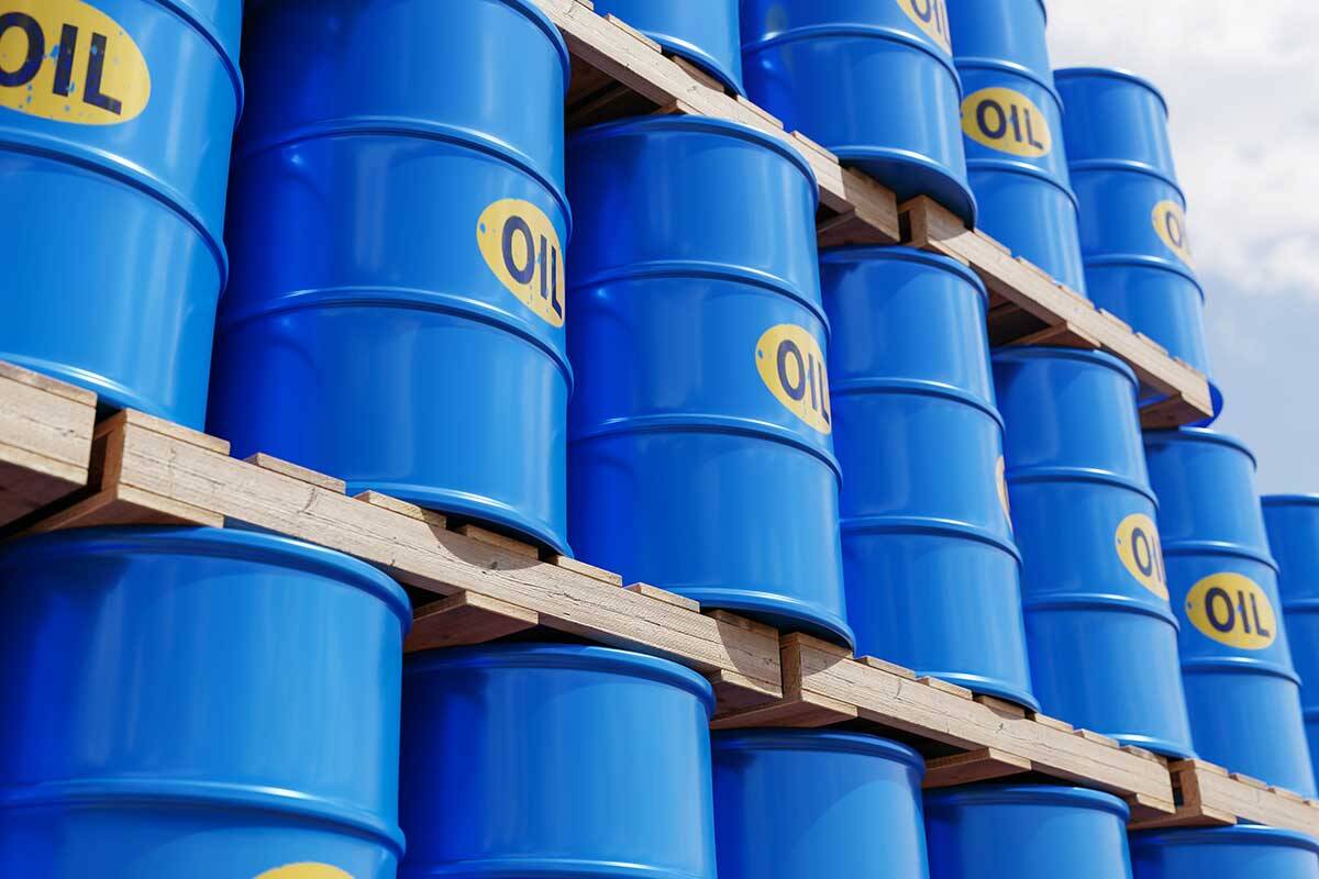 Australia's fuel supplies slip to concerning levels