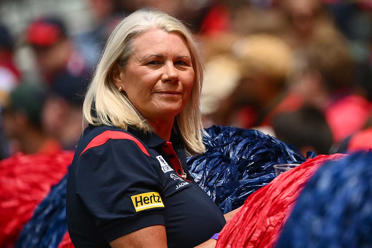 Melbourne president Kate Roffey and Caroline Wilson clash on 3AW