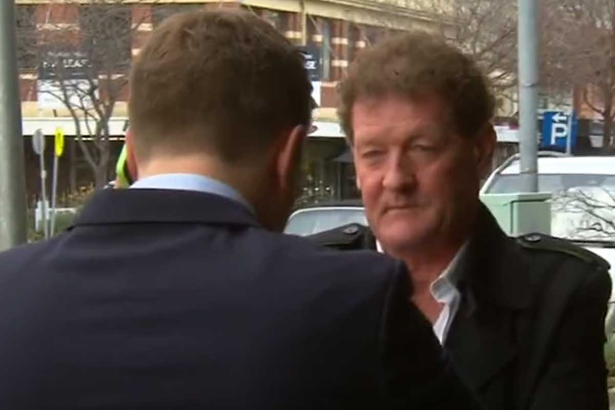 Ricky Nixon clashes with reporter Seb Costello on Port Melbourne street