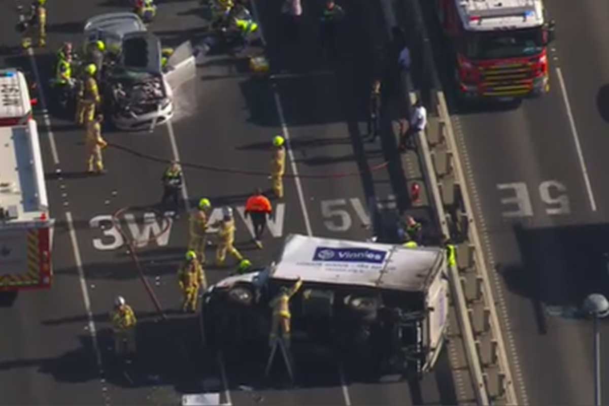 LATEST: Several hurt in horror West Gate Bridge smash