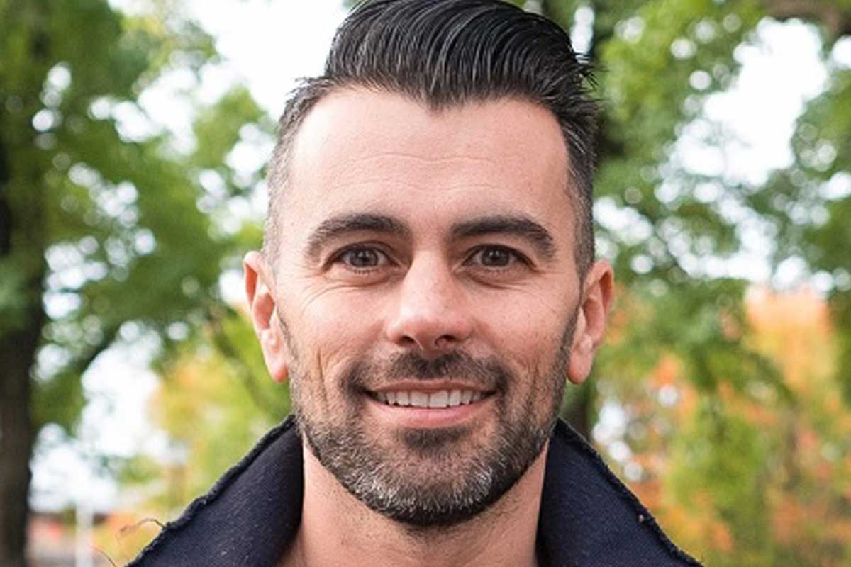 'I'd use different words': Controversial pastor speaks with Neil Mitchell