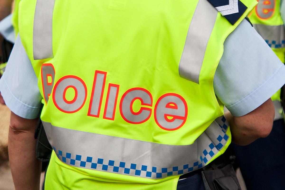 Good Samaritan injured during knife struggle in Melbourne's west