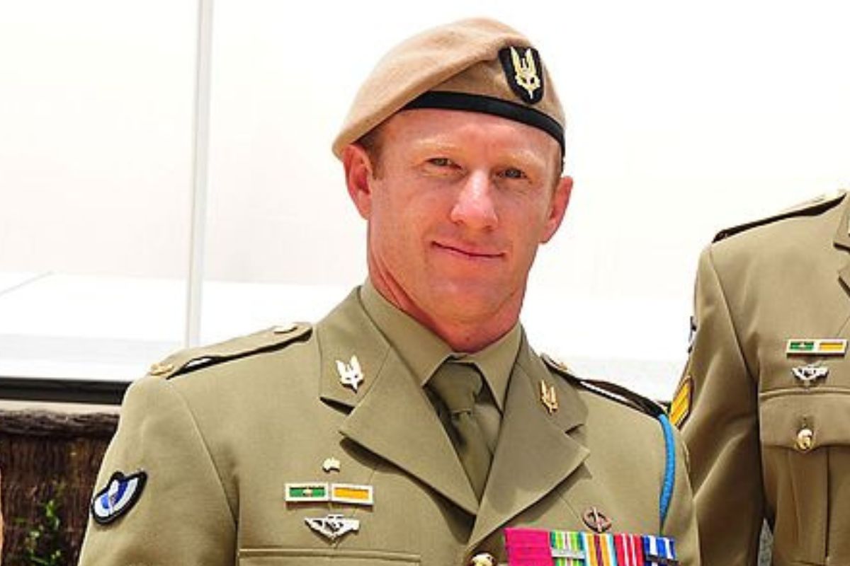 Victoria Cross recipient Mark Donaldson's 'unexpected' meeting with the ...