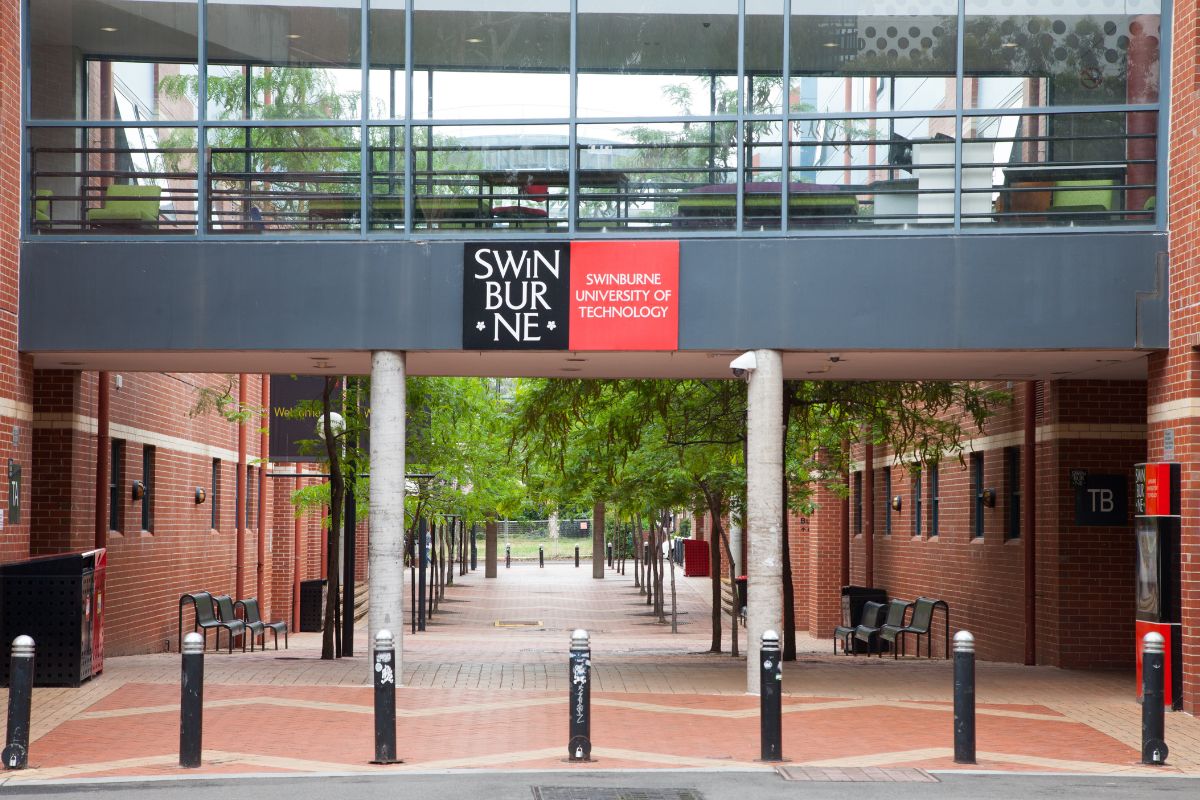 Swinburne University to shut down all horticulture courses
