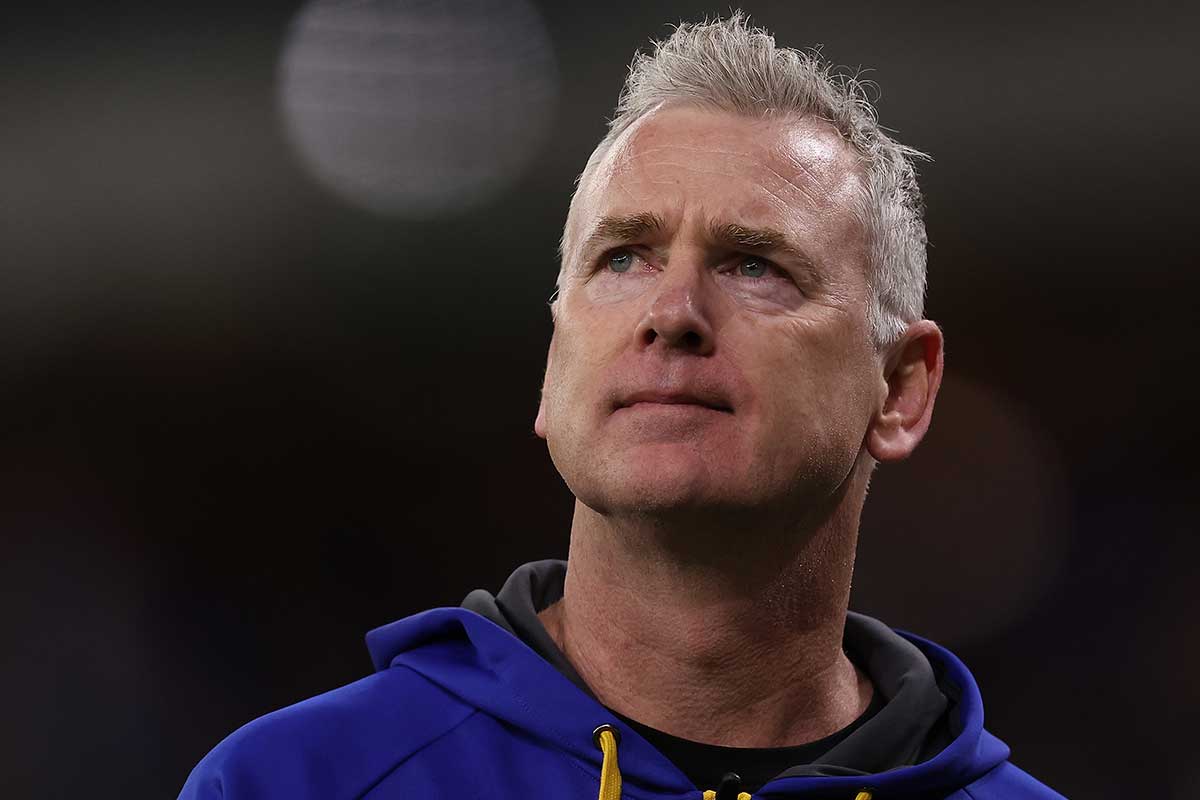 The latest on Adam Simpson's future (and reaction from Matthew Lloyd ...