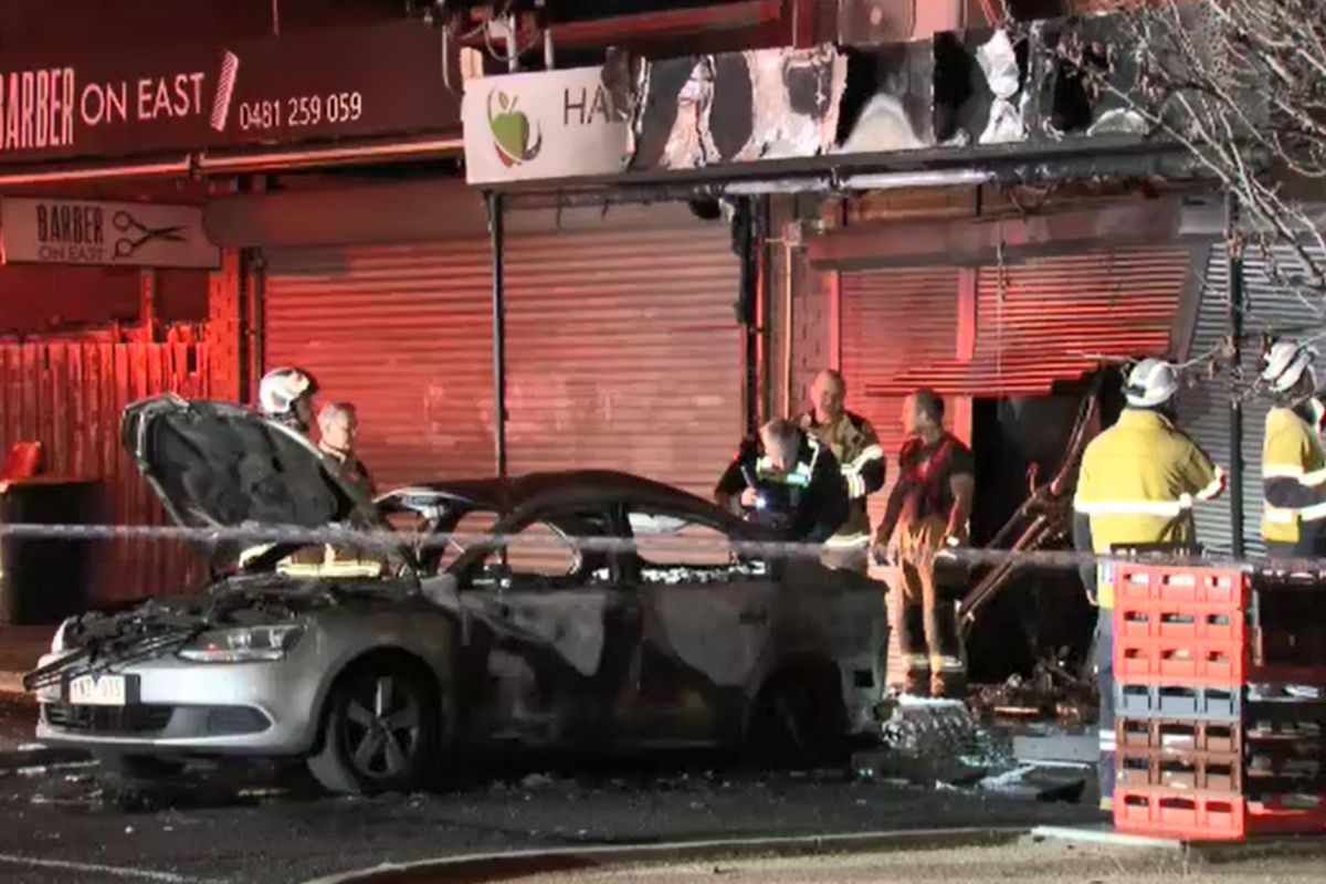 Suspicious car fire spreads to fruit and vegetable shop in Melbourne's ...