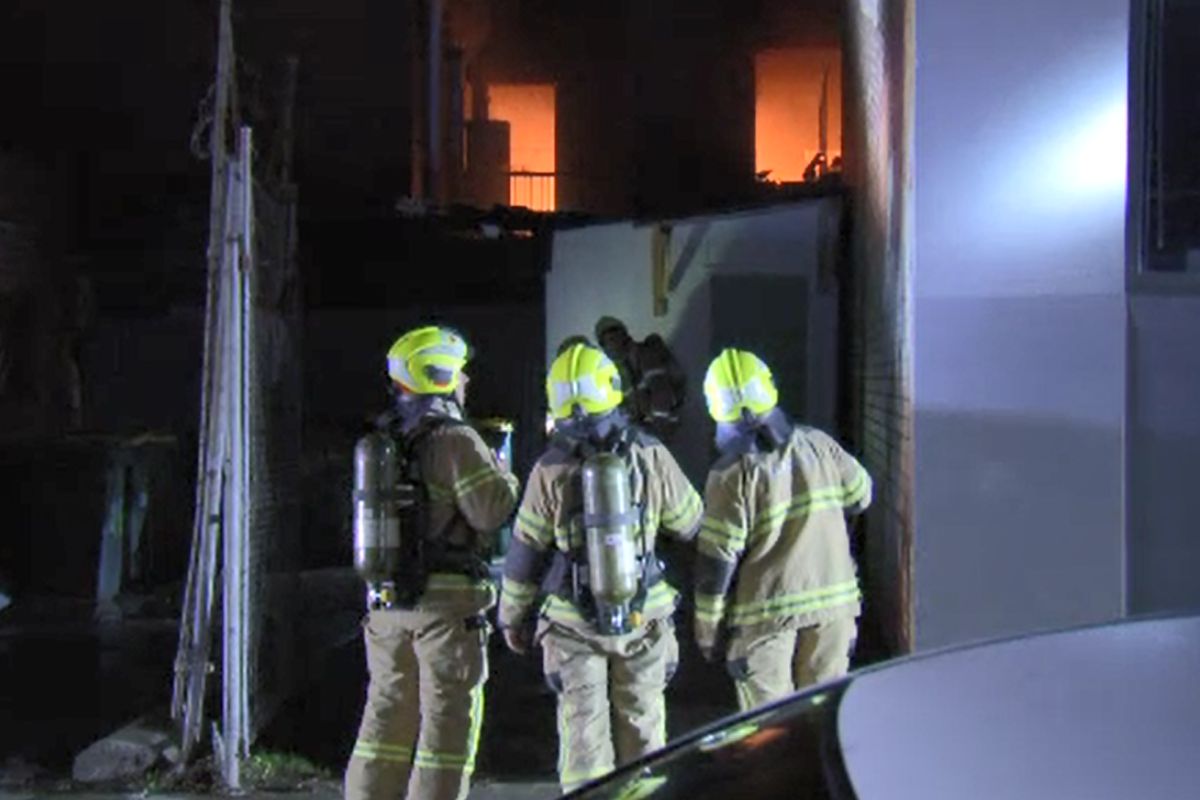 Large gym fire breaks out in Melbourne's inner south-east