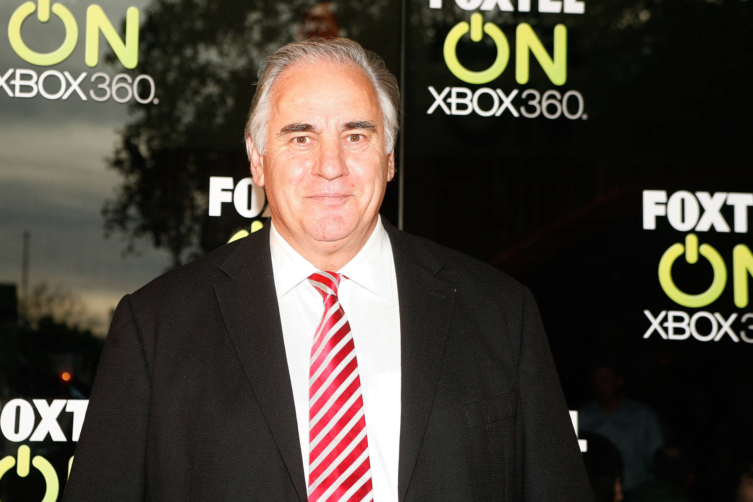 Sam Kekovich roasts entire 3AW Football team in hilarious interview!